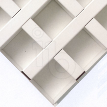 Armstrong Cellio C25 120x120 RAL 9005 600x600x37 mm | IB.NL