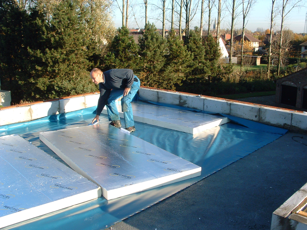 120mm x1200 x 600 Eurothane Silver platdak (4 st/pak=2.88m2)RD5,45 PIR ...